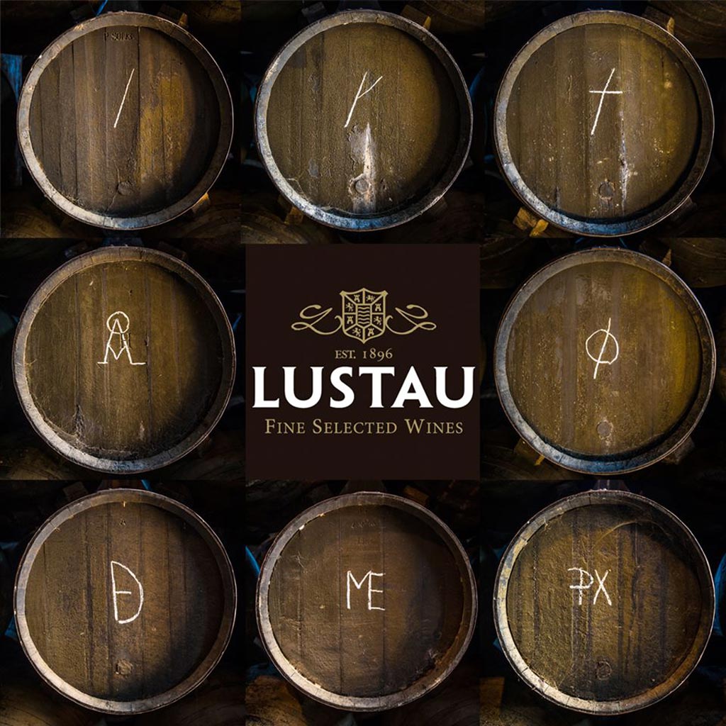 Bodegas Lustau “Mejor Elaborador de Vino de Jerez” - La Sacristía del ...